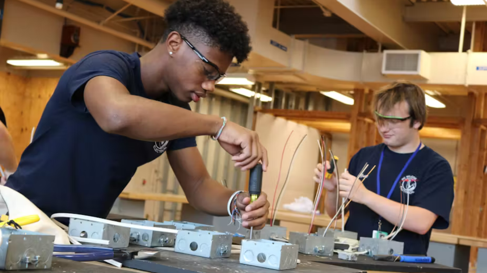 Exploring Innovative Technology Colleges - Quantumcontactsshop